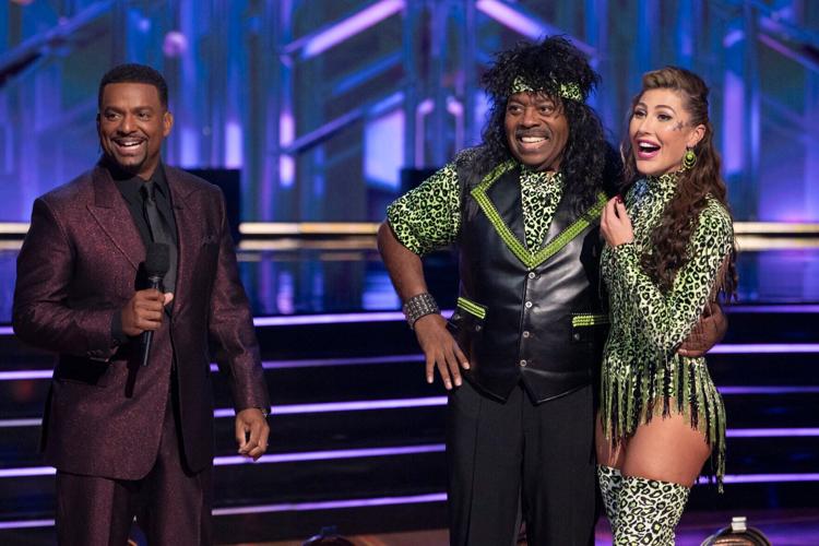 DWTS recap: Chandler Kinney hangs near 'Dancing's' top