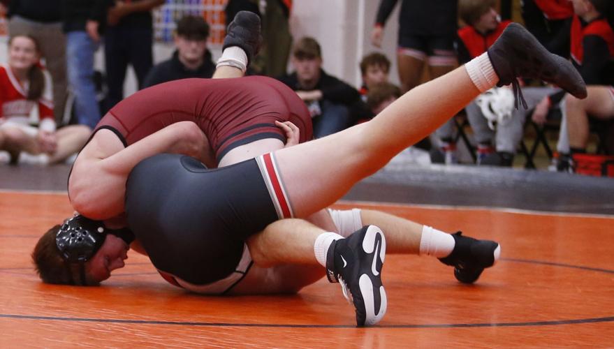 Magayna makes East High debut, aims for 4th title