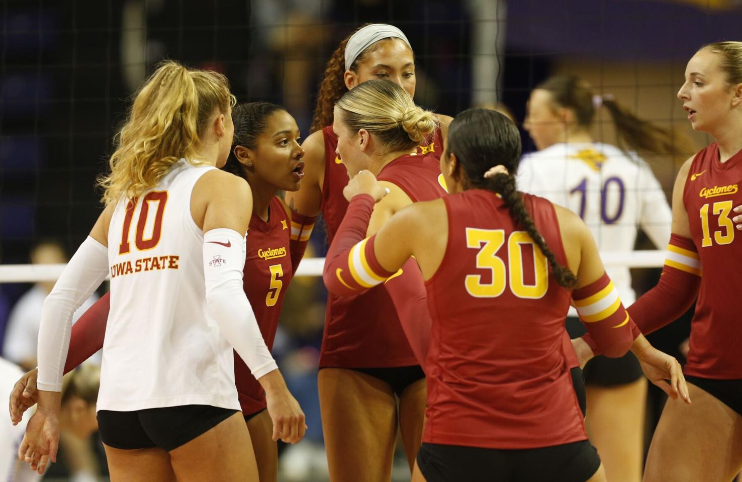 College Volleyball: UNI cages Iowa State in four games