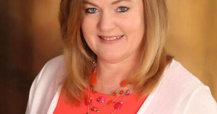 Sandie Smith announces bid for Black Hawk County Recorder