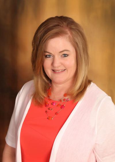 Sandie Smith announces bid for Black Hawk County Recorder