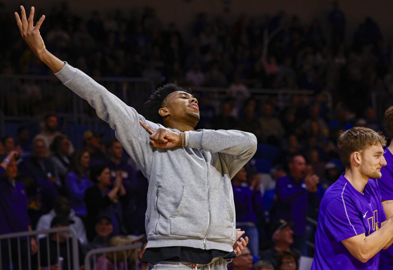 UNI wins fifth straight, one game back of Drake