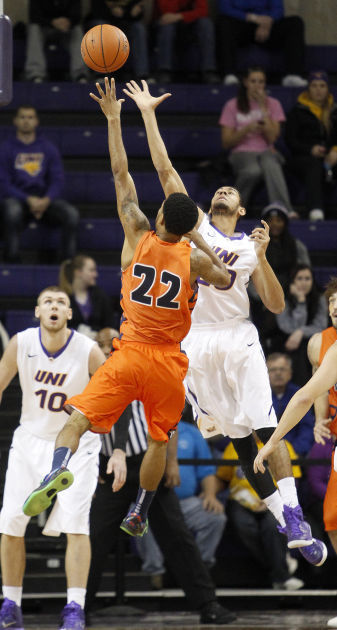 UNI turns it around on Morgan State | Men's Basketball | wcfcourier.com