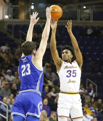 Huge second half carries UNI past Indiana State
