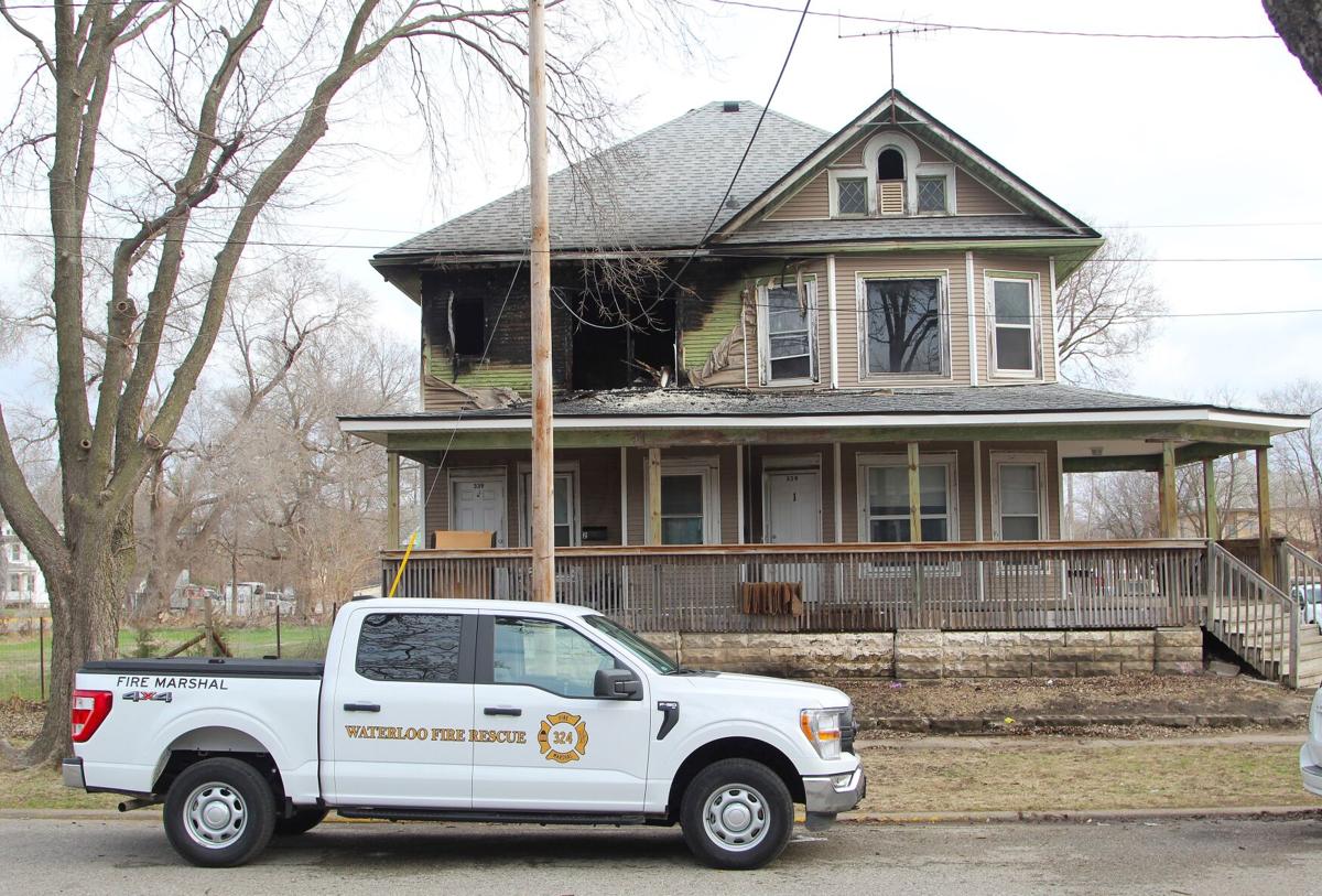 Fire damages Waterloo apartment building