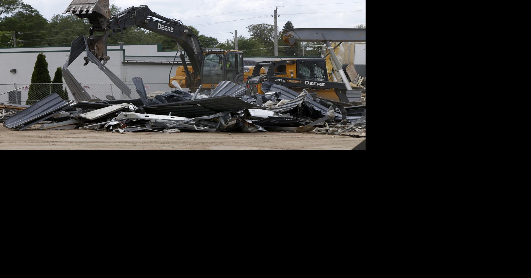 Aldi rebuilding Waterloo store