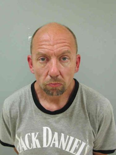 Des Moines man arrested for stealing trailer from Black Hawk Co.