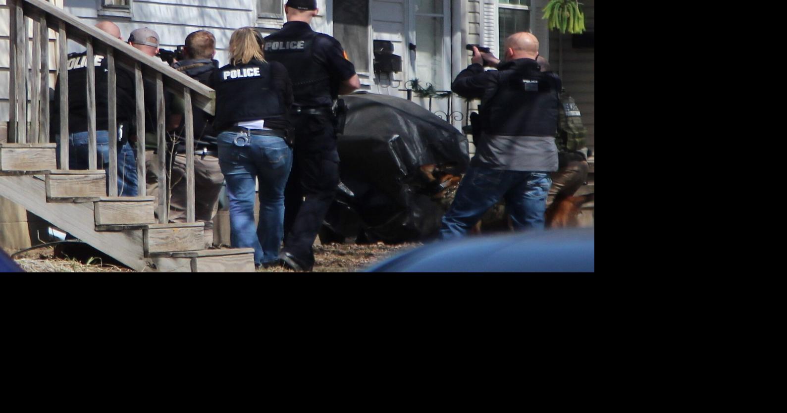 All clear after brief standoff in Waterloo