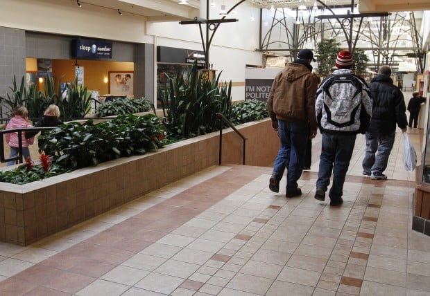 Michigan company now in charge of College Square Mall