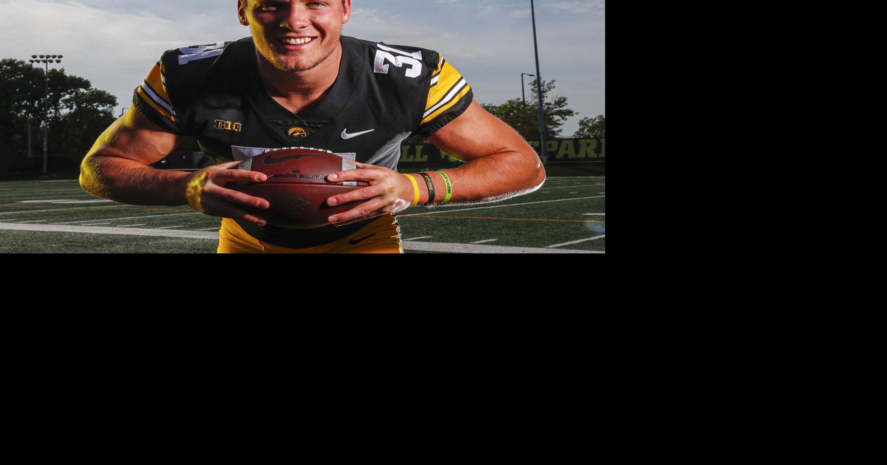 Photos: 2022 Iowa Hawkeyes football media day