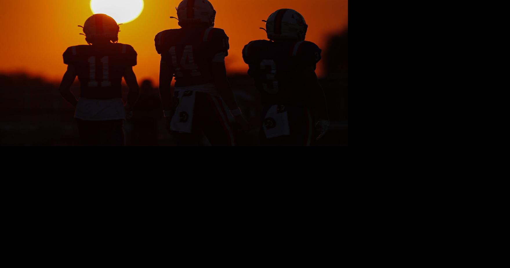 High School Football: Metro Capsules, 2 area games to follow