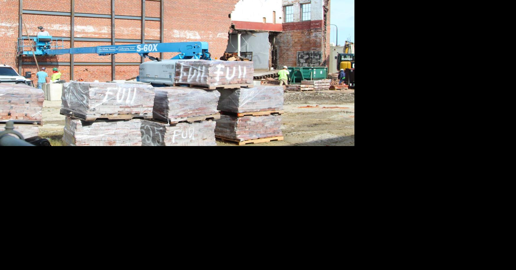 Waterloo Candy Co. building braced after partial collapse