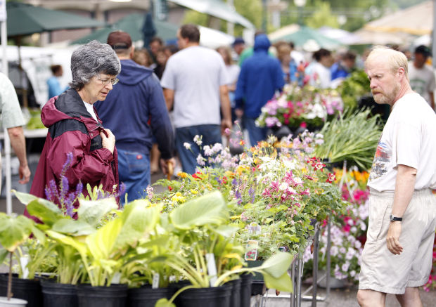 Carl Blake calls for more inclusive downtown Cedar Falls market