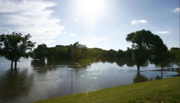 Waterloo prepares for light flooding