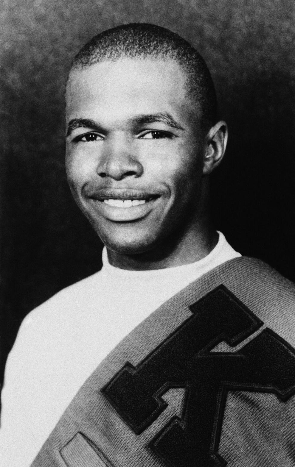Photos: Gale Sayers through the years, 1943-2020