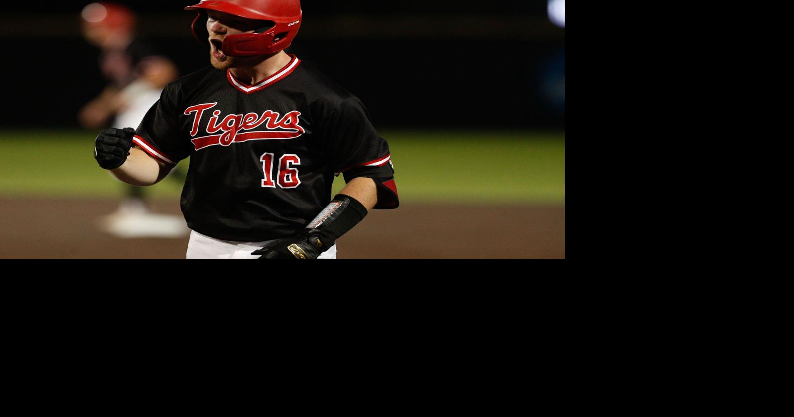 Cedar Falls caps season, historic run in 4A semis