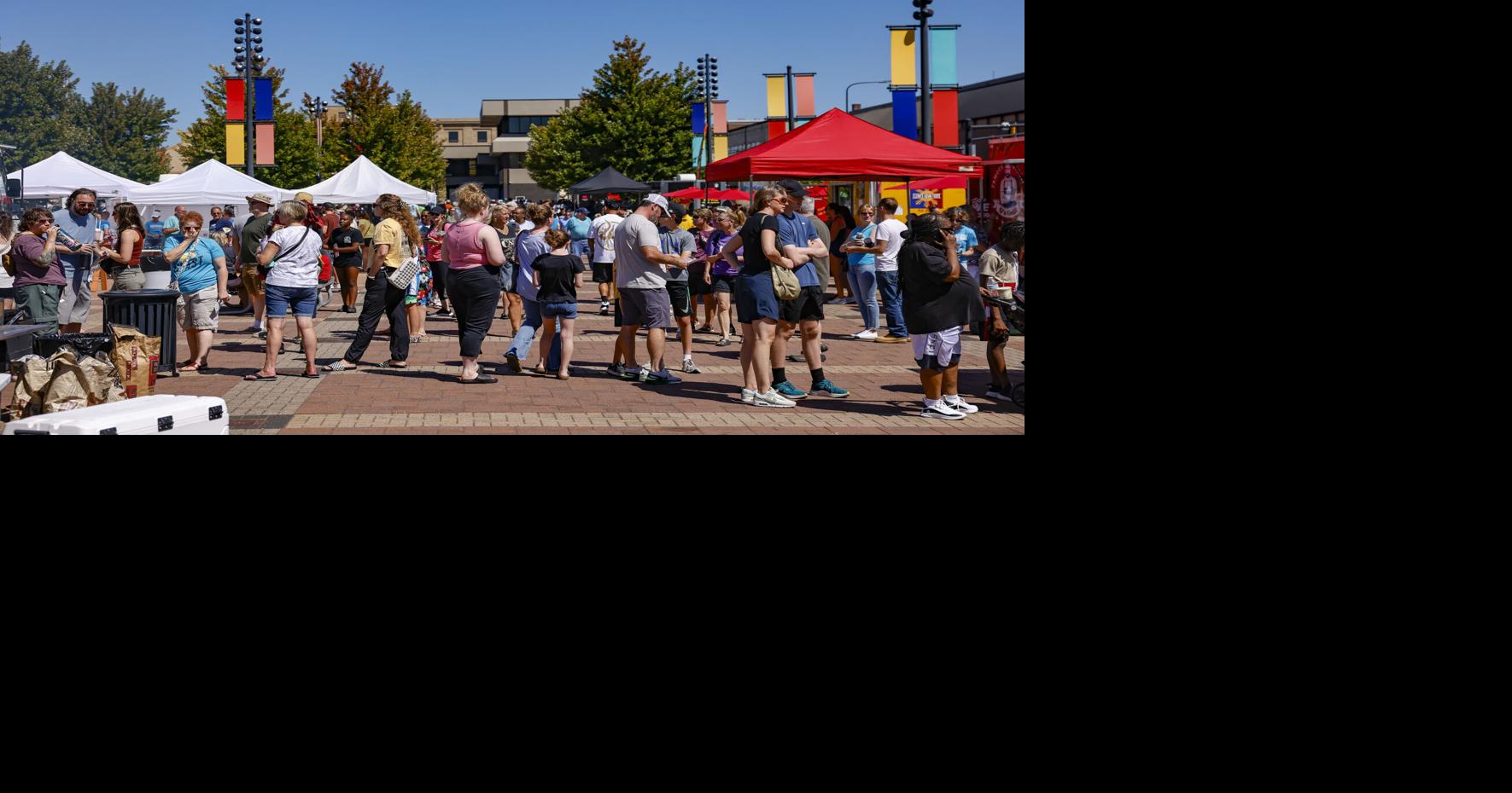 Food Truck Festival brings hundreds of flavors to Waterloo