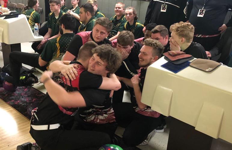 State bowling: Waterloo West boys capture 3A state bowling title
