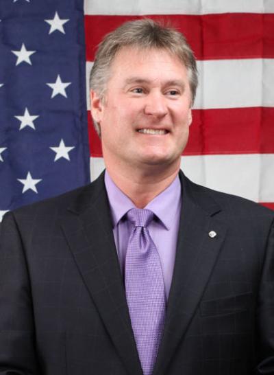 U.S. Senate hopeful takes aim at Braley with ad that's gone viral