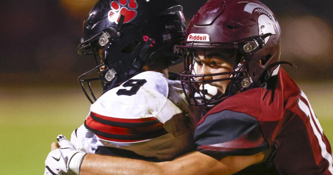 HS Football: Grundy Center muscles past rival South Hardin