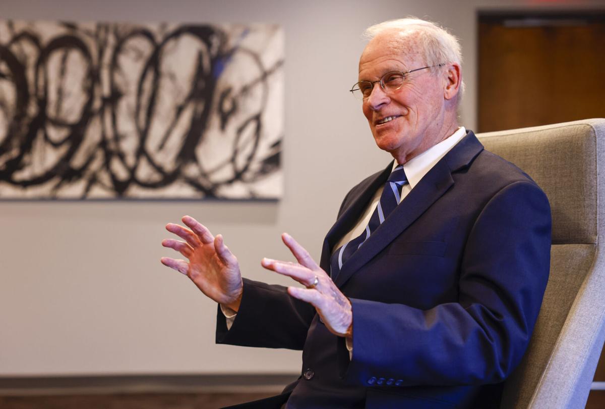 Ron Steele signs off from KWWL after nearly 51 years