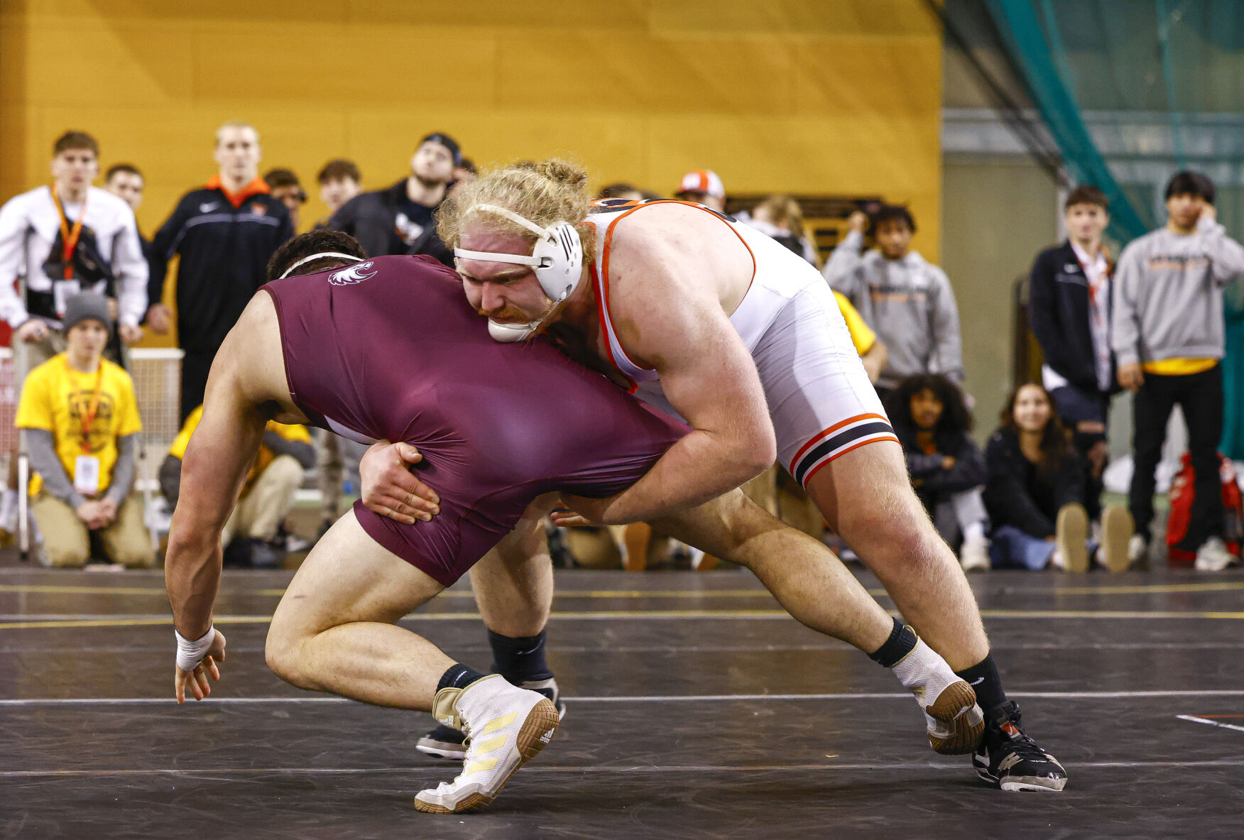 Wartburg's Williamson strives to be best version of himself