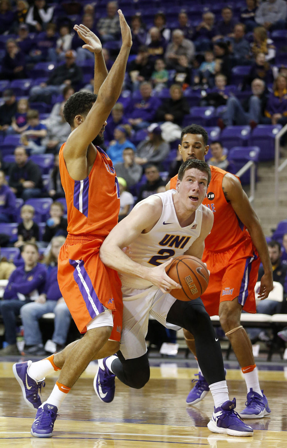UNI basketball: Panthers still seeking elusive road win | Men's ...