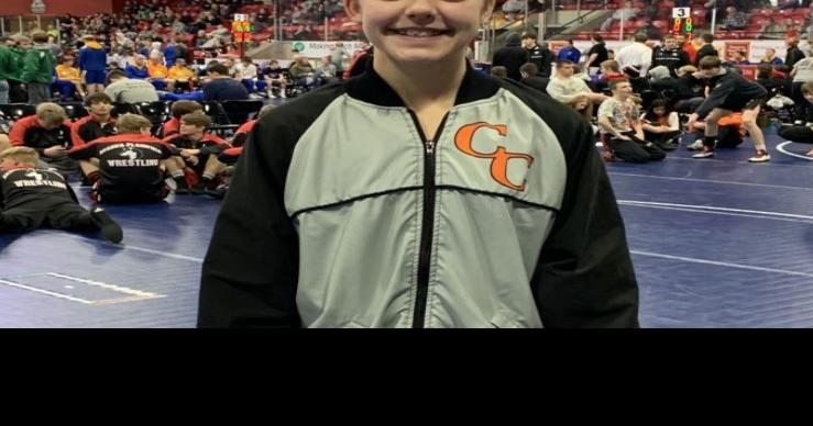 Prep wrestling: Lilly Luft wrestling in her brother Logan's memory