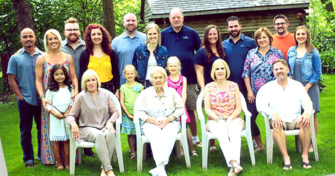 Helen Swisher Celebrates her 90th birthday with her family