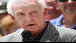 Eight Questions with retired Capt. Al Haynes | Local News | wcfcourier.com