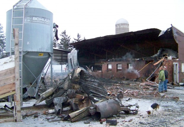 Rural Washburn barn fire claims lives of calves
