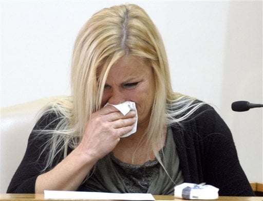 Blood expert: Last shot in Iowa slaying came later