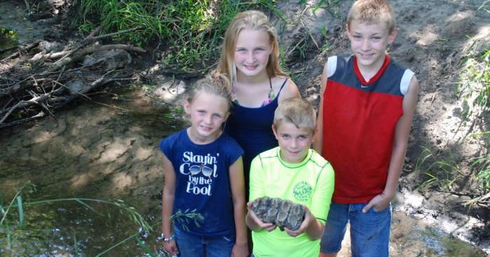 Sumner kids discover mastodon tooth