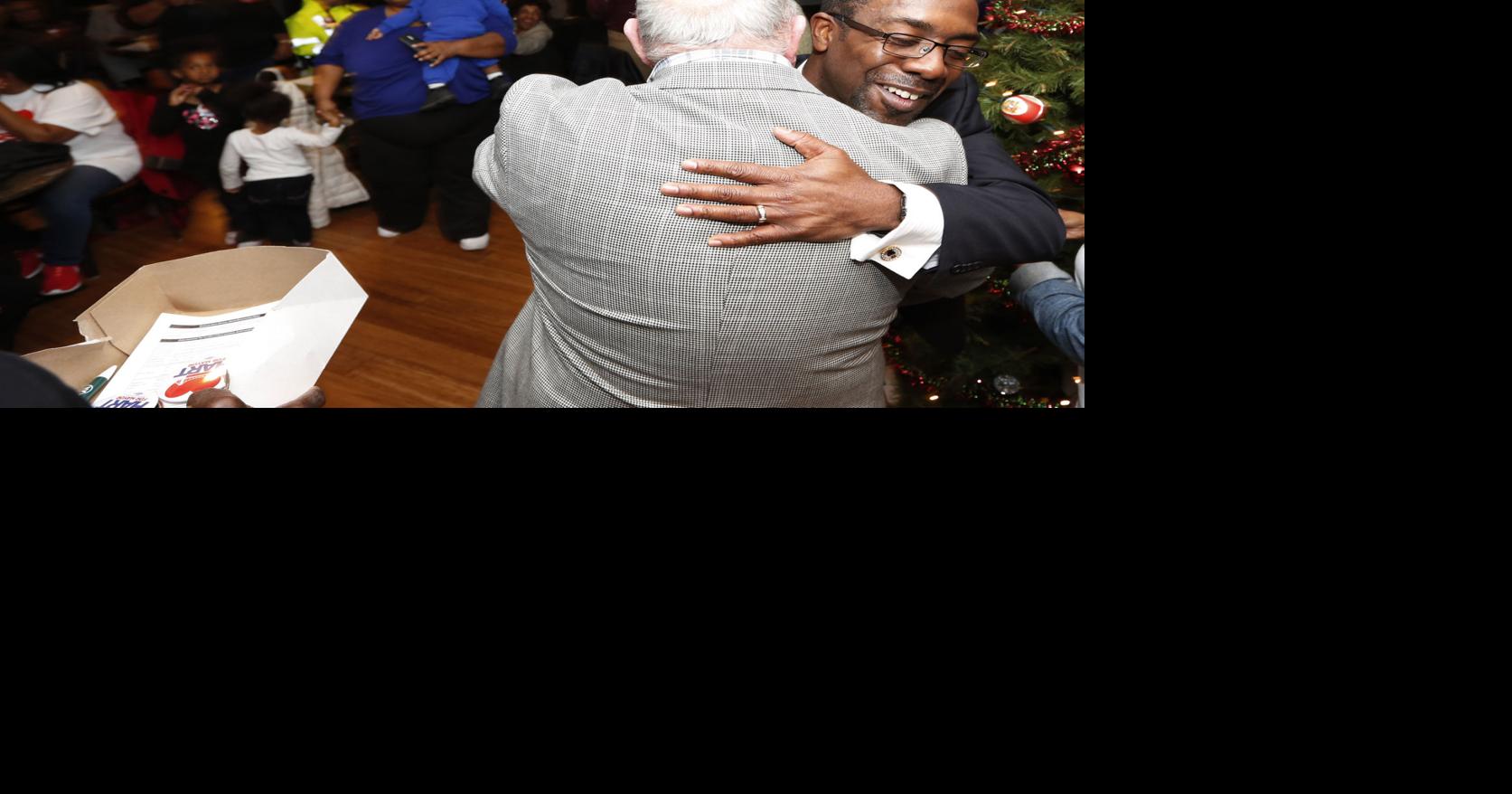 Quentin Hart makes history in winning Waterloo mayor's seat; Amos wins ...