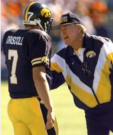 UPDATE: Iowa legend Hayden Fry dies