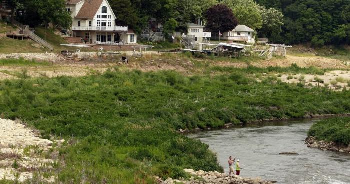 FEMA reverses decision on Lake Delhi flood