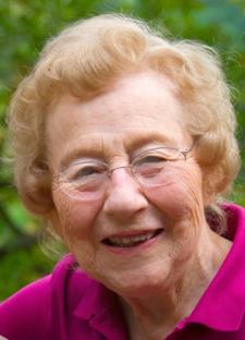 Author’s tales delight, entertain audience