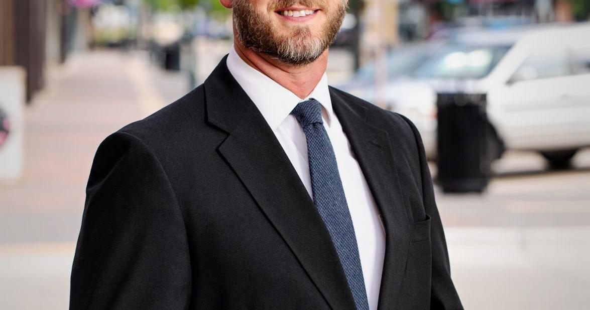 Dustin Ganfield to run for Cedar Falls Council