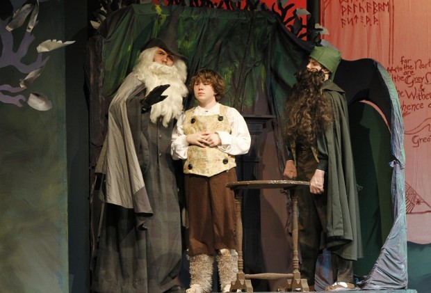 There and back again: 'The Hobbit' and Middle Earth appear on stage in ...