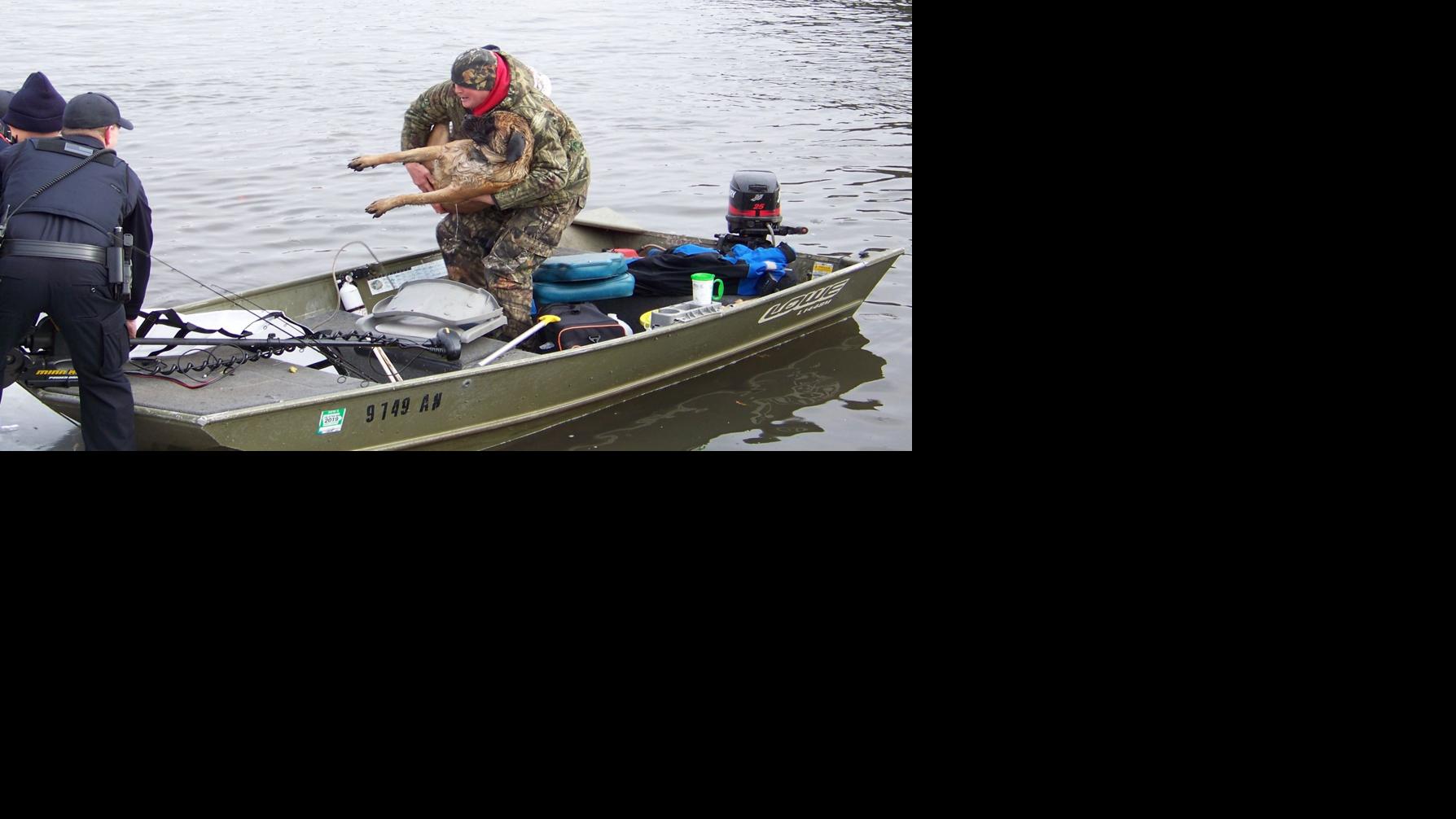 VIDEO: Fishermen rescue dog from frigid river | Local News | wcfcourier.com