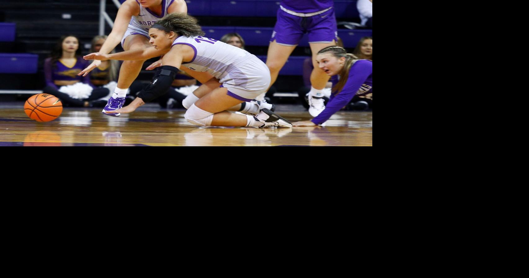 College women's basketball: UNI claws its way past St. Thomas