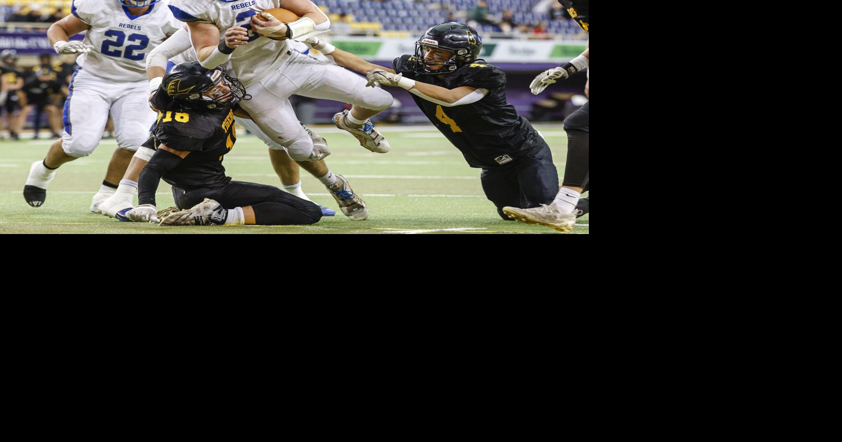 Photos: Gladbrook-Reinbeck football vs. Lenox in eight-man semifinal ...