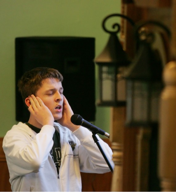 Cleric brings hope to Waterloo mosque | Local News | wcfcourier.com