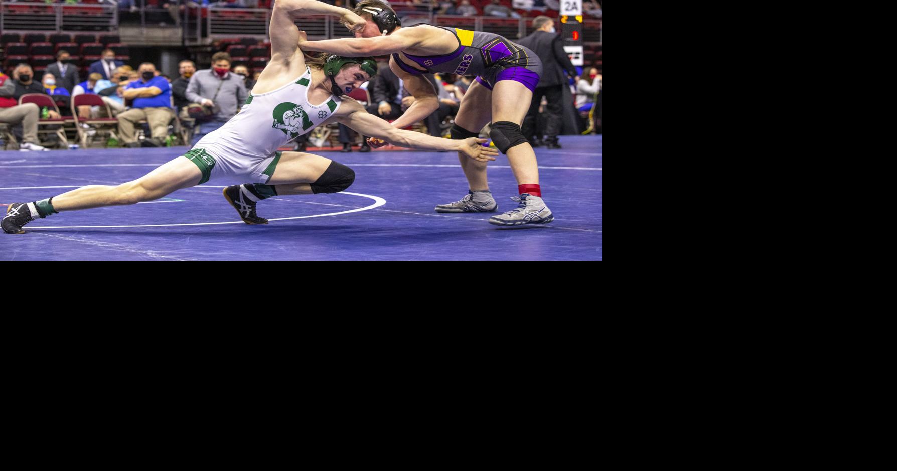 Maximus reigns supreme, Columbus freshman wins state title