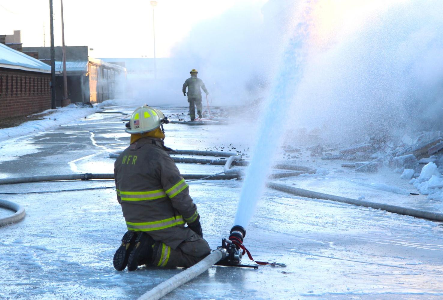 Fire destroys National Cattle Congress Barn 4 in Waterloo