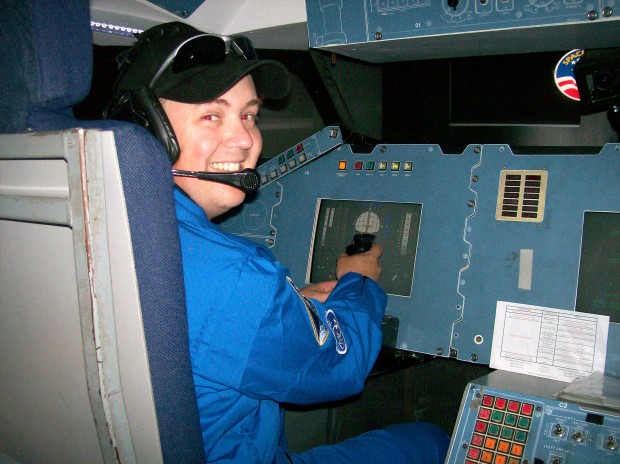 Teacher gets down to Earth about science