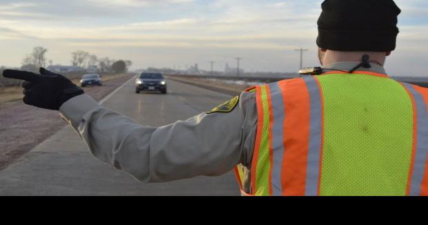 UPDATE WITH NAMES: 5 dead, 3 injured in crash near Sloan, sheriff says