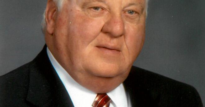 Former Allen Hospital CEO Larry Pugh dies