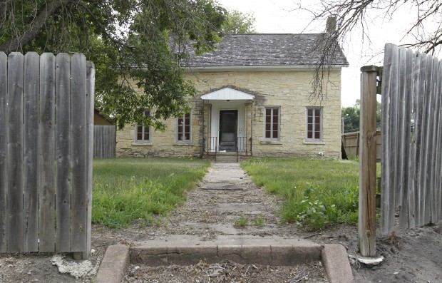 Waterloo council votes against buying Dunsmore house