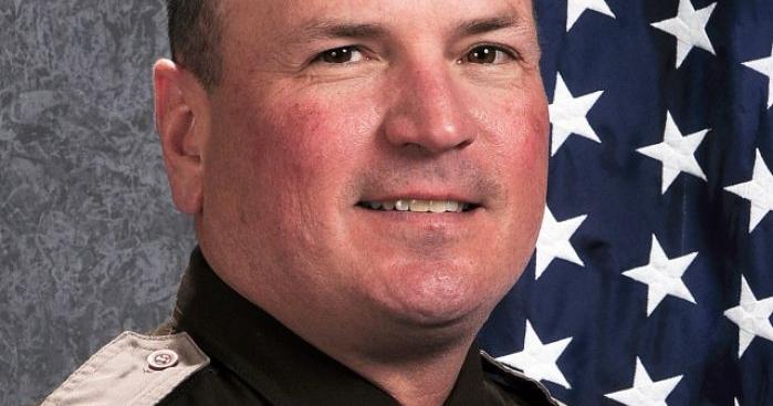 Iowa trooper honored nationally for valor in Maynard bank robbery